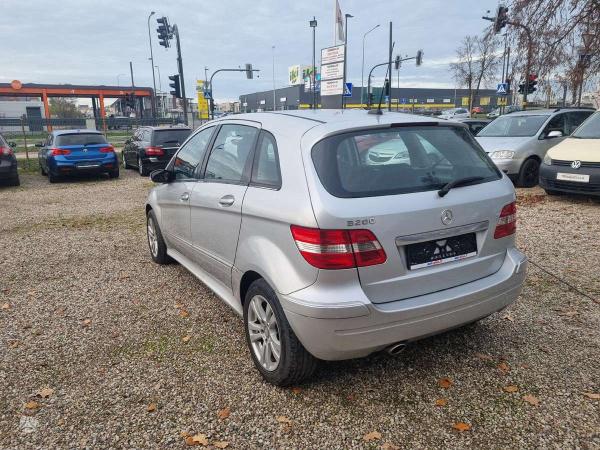 Pelēks Mercedes-Benz B 200 2005 Kauņa, ar dzinēja tilpumu 2.00 L un nobraukumu 300 tūkst. km par 2000 €, foto 3 vietnē AUTOMOTO.COM.LV