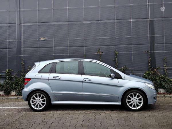 Grey Mercedes-Benz B 200 2006 in Klaipeda, with an engine capacity of 2.04 L and mileage of 92 thousand km for 3999 €, photo 5 on AUTOMOTO.COM.LV