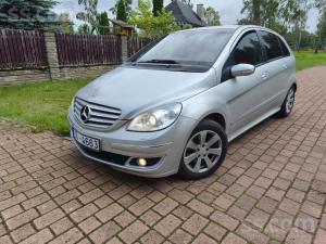Pelēks Mercedes-Benz B 200 2006 Rīga, ar dzinēja tilpumu 2.00 L un nobraukumu 292 tūkst. km par 1600 €, foto  vietnē AUTOMOTO.COM.LV