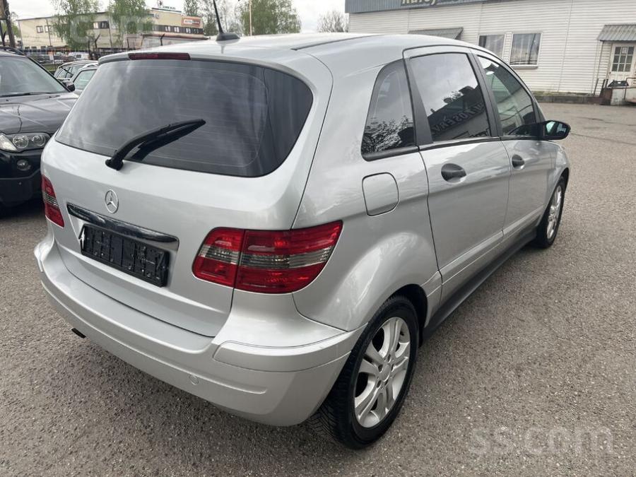 Pelēks Mercedes-Benz B 200 2007 Rīga, ar dzinēja tilpumu 2.00 L un nobraukumu 0 tūkst. km par 1400 €, foto 2 vietnē AUTOMOTO.COM.LV