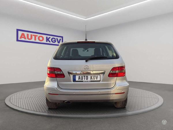 Grey Mercedes-Benz B 200 2007 in Kaunas, with an engine capacity of 2.00 L and mileage of 197 thousand km for 3199 €, photo 4 on AUTOMOTO.COM.LV