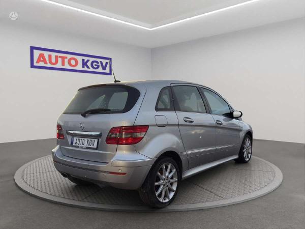 Grey Mercedes-Benz B 200 2007 in Kaunas, with an engine capacity of 2.00 L and mileage of 197 thousand km for 3199 €, photo 5 on AUTOMOTO.COM.LV