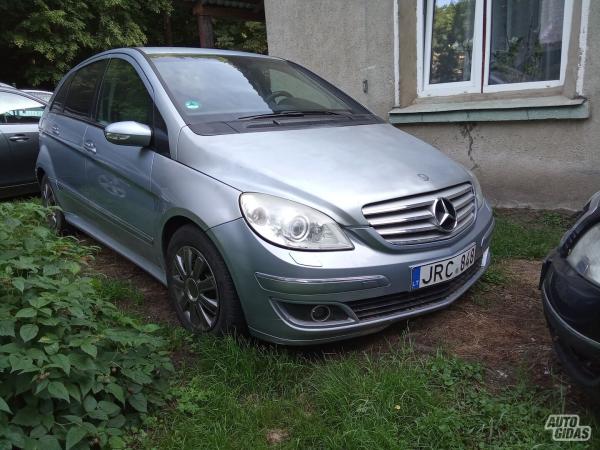 Grey Mercedes-Benz B 200 2007 in Vilnius, with an engine capacity of 2.00 L and mileage of 360 thousand km for 999 €, photo 2 on AUTOMOTO.COM.LV