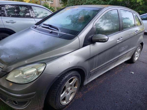 Grey Mercedes-Benz B 200 2007 in Vilnius, with an engine capacity of 1.99 L and mileage of 172 thousand km for 1000 €, photo 2 on AUTOMOTO.COM.LV