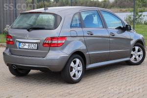 Pelēks Mercedes-Benz B 200 2010 Rīga, ar dzinēja tilpumu 2.00 L un nobraukumu 268 tūkst. km par 3650 €, foto 9 vietnē AUTOMOTO.COM.LV