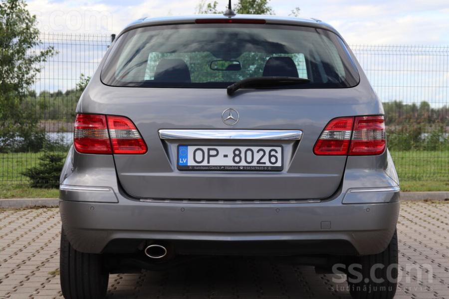 Pelēks Mercedes-Benz B 200 2010 Rīga, ar dzinēja tilpumu 2.00 L un nobraukumu 268 tūkst. km par 3650 €, foto 10 vietnē AUTOMOTO.COM.LV