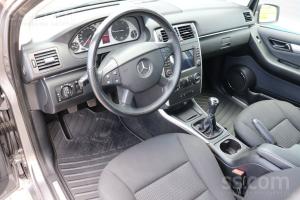 Pelēks Mercedes-Benz B 200 2010 Rīga, ar dzinēja tilpumu 2.00 L un nobraukumu 268 tūkst. km par 3650 €, foto 16 vietnē AUTOMOTO.COM.LV