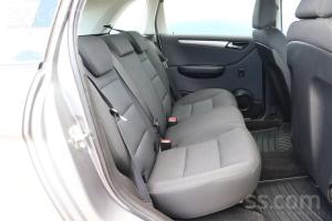 Pelēks Mercedes-Benz B 200 2010 Rīga, ar dzinēja tilpumu 2.00 L un nobraukumu 268 tūkst. km par 3650 €, foto 20 vietnē AUTOMOTO.COM.LV