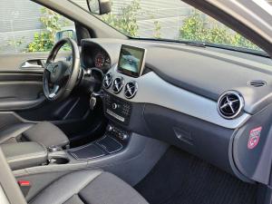 Grey Mercedes-Benz B 200 2016 in Klaipeda, with an engine capacity of 2.15 L and mileage of 255 thousand km for 8999 €, photo 20 on AUTOMOTO.COM.LV