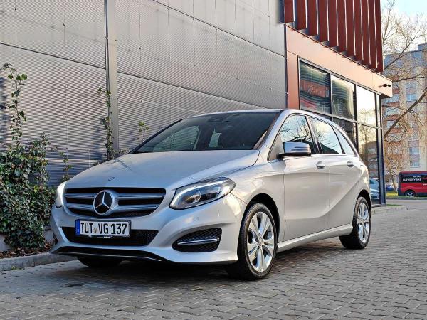 Grey Mercedes-Benz B 200 2016 in Klaipeda, with an engine capacity of 2.15 L and mileage of 255 thousand km for 8999 €, photo 10 on AUTOMOTO.COM.LV