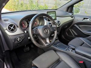 Grey Mercedes-Benz B 200 2016 in Klaipeda, with an engine capacity of 2.15 L and mileage of 255 thousand km for 8999 €, photo 25 on AUTOMOTO.COM.LV