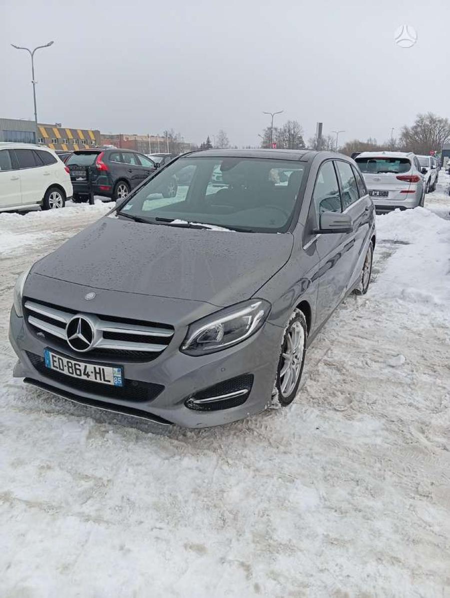 Grey Mercedes-Benz B 200 2016 in Taurage, with an engine capacity of 1.60 L and mileage of 230 thousand km for 8300 €, photo 2 on AUTOMOTO.COM.LV