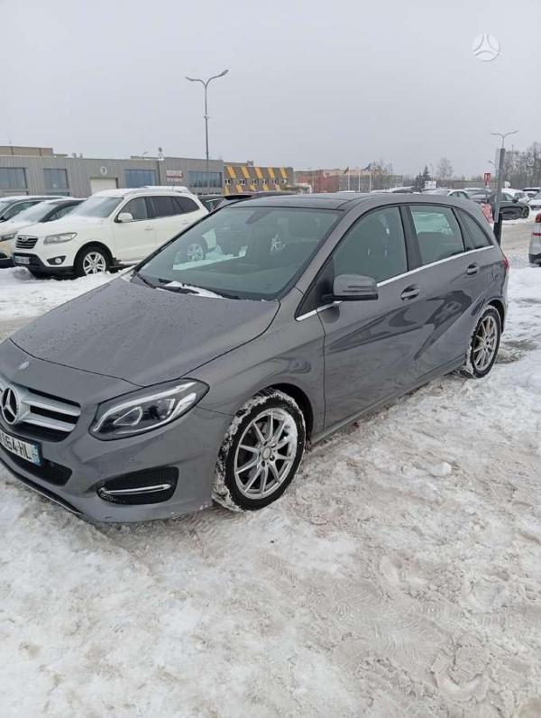 Pelēks Mercedes-Benz B 200 2016 Tauragė, ar dzinēja tilpumu 1.60 L un nobraukumu 230 tūkst. km par 8300 €, foto 7 vietnē AUTOMOTO.COM.LV