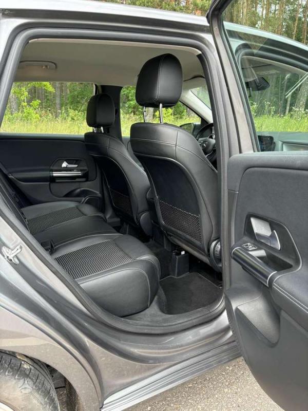 Pelēks Mercedes-Benz B 200 2020 Viļņa, ar dzinēja tilpumu 1.95 L un nobraukumu 65 tūkst. km par 23000 €, foto 5 vietnē AUTOMOTO.COM.LV