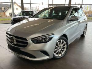 Pelēks Mercedes-Benz B 200 2022 Kauņa, ar dzinēja tilpumu 1.30 L un nobraukumu 25 tūkst. km par 31145 €, foto  vietnē AUTOMOTO.COM.LV