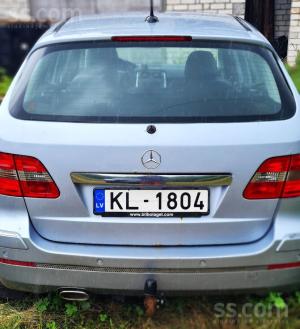 Pelēks Mercedes-Benz B 200 2005 Tukums, ar dzinēja tilpumu 2.00 L un nobraukumu 248 tūkst. km par 1290 €, foto 3 vietnē AUTOMOTO.COM.LV