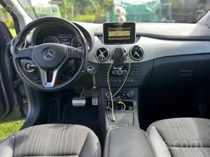 Pelēks Mercedes-Benz B 200 2012 Rīga, ar dzinēja tilpumu 1.80 L un nobraukumu 245 tūkst. km par 7399 €, foto 8 vietnē AUTOMOTO.COM.LV