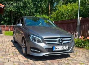 Pelēks Mercedes-Benz B 200 2018 Rīga, ar dzinēja tilpumu 2.00 L un nobraukumu 194 tūkst. km par 9800 €, foto  vietnē AUTOMOTO.COM.LV