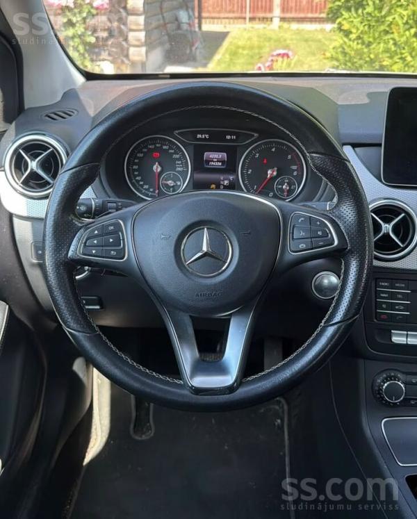 Grey Mercedes-Benz B 200 2018 in Riga, with an engine capacity of 2.00 L and mileage of 194 thousand km for 9800 €, photo 6 on AUTOMOTO.COM.LV