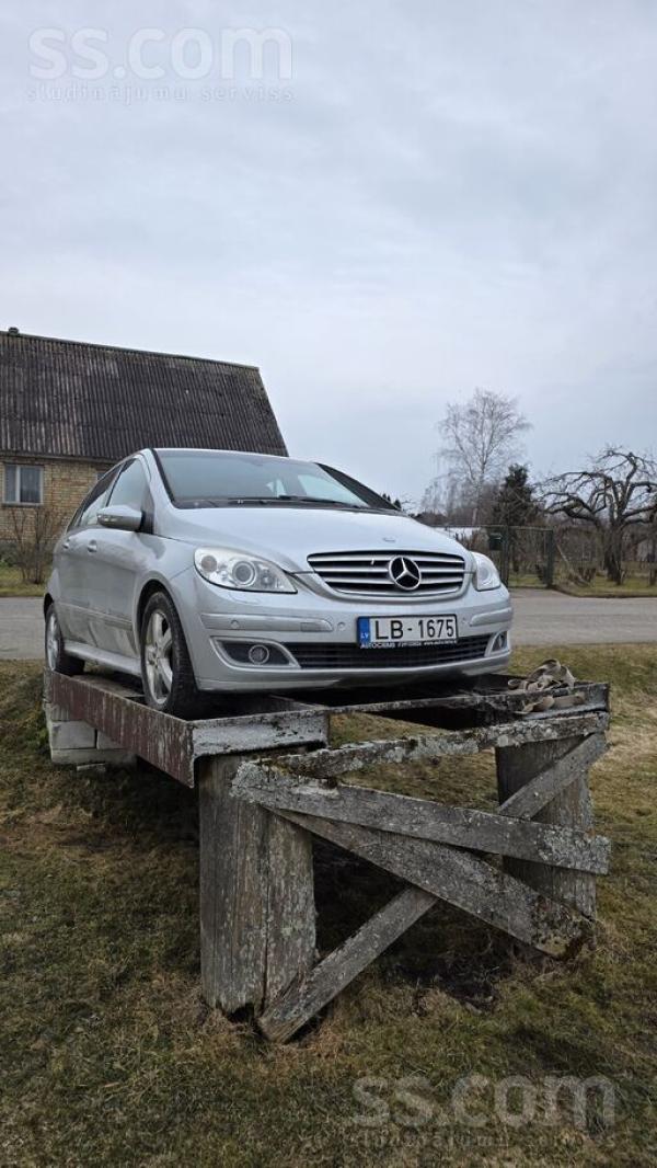 Pelēks Mercedes-Benz B 200 2006 Ogre, ar dzinēja tilpumu 1.90 L un nobraukumu 0 tūkst. km par 650 €, foto 3 vietnē AUTOMOTO.COM.LV