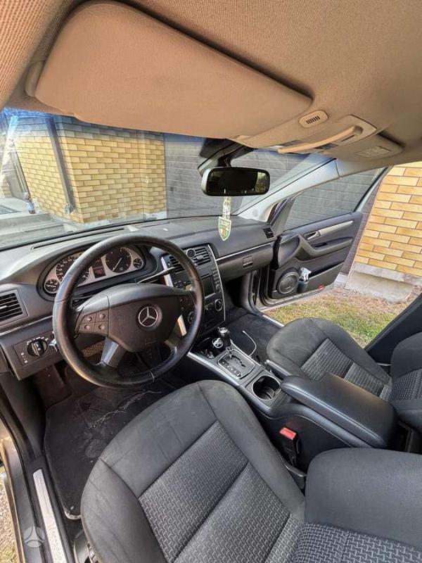 Grey Mercedes-Benz B 200 2009 in Kaunas, with an engine capacity of 0.00 L and mileage of 285 thousand km for 3200 €, photo 6 on AUTOMOTO.COM.LV