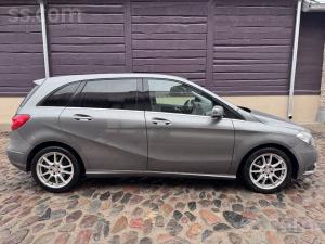 Pelēks Mercedes-Benz B 200 2013 Jelgava, ar dzinēja tilpumu 1.80 L un nobraukumu 233 tūkst. km par 5500 €, foto 7 vietnē AUTOMOTO.COM.LV