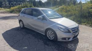 Серый Мерседес Б 200 2014 в Рига, объемом двигателя 1.80 л и пробегом 270 тыс. км за 5750 €, фото 3 на AUTOMOTO.COM.LV
