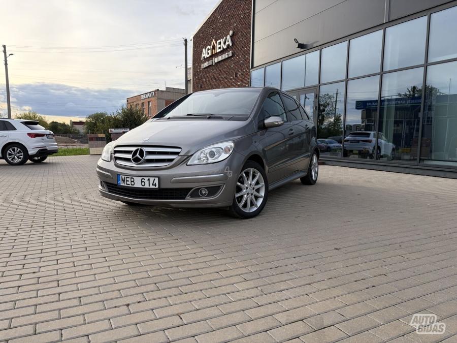 Mercedes-Benz B 200 2005 in Kaunas, with an engine capacity of 2.00 L and mileage of 264 thousand km for 1100 €, photo 1 on AUTOMOTO.COM.LV