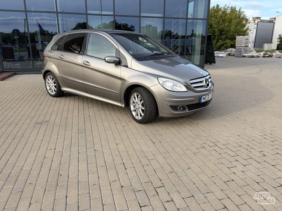 Mercedes-Benz B 200 2005 in Kaunas, with an engine capacity of 2.00 L and mileage of 264 thousand km for 1100 €, photo 3 on AUTOMOTO.COM.LV