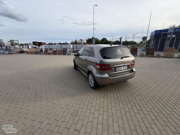 Mercedes-Benz B 200 2005 Kauņa vietnē Mercedes-Benz B 200 2005 Kauņa, ar dzinēja tilpumu 2.00 L un nobraukumu 264 tūkst. km par 1100 €, foto 8 vietnē AUTOMOTO.COM.LV