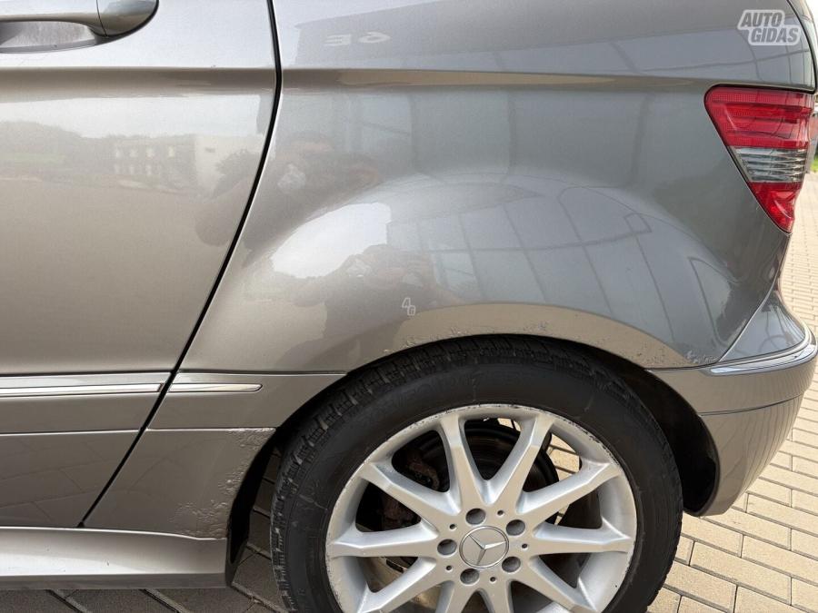 Mercedes-Benz B 200 2005 in Kaunas, with an engine capacity of 2.00 L and mileage of 264 thousand km for 1100 €, photo 11 on AUTOMOTO.COM.LV