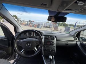 Mercedes-Benz B 200 2005 in Kaunas, with an engine capacity of 2.00 L and mileage of 264 thousand km for 1100 €, photo 13 on AUTOMOTO.COM.LV