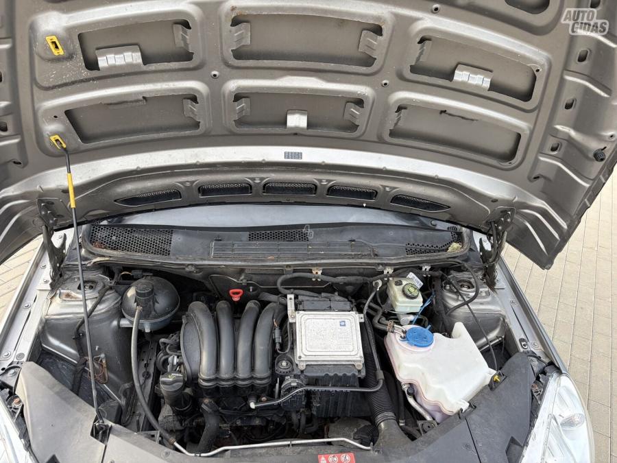 Mercedes-Benz B 200 2005 in Kaunas, with an engine capacity of 2.00 L and mileage of 264 thousand km for 1100 €, photo 15 on AUTOMOTO.COM.LV