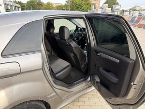 Mercedes-Benz B 200 2005 in Kaunas, with an engine capacity of 2.00 L and mileage of 264 thousand km for 1100 €, photo 16 on AUTOMOTO.COM.LV