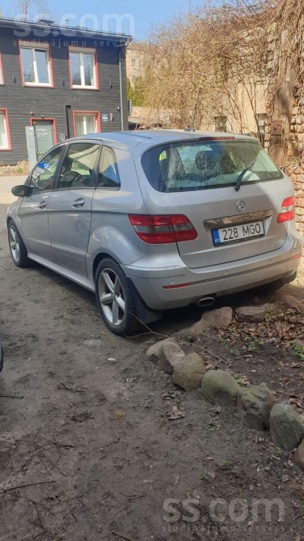 Mercedes-Benz B 200 2006 Rīga, ar dzinēja tilpumu 2.00 L un nobraukumu 300 tūkst. km par 800 €, foto 2 vietnē AUTOMOTO.COM.LV