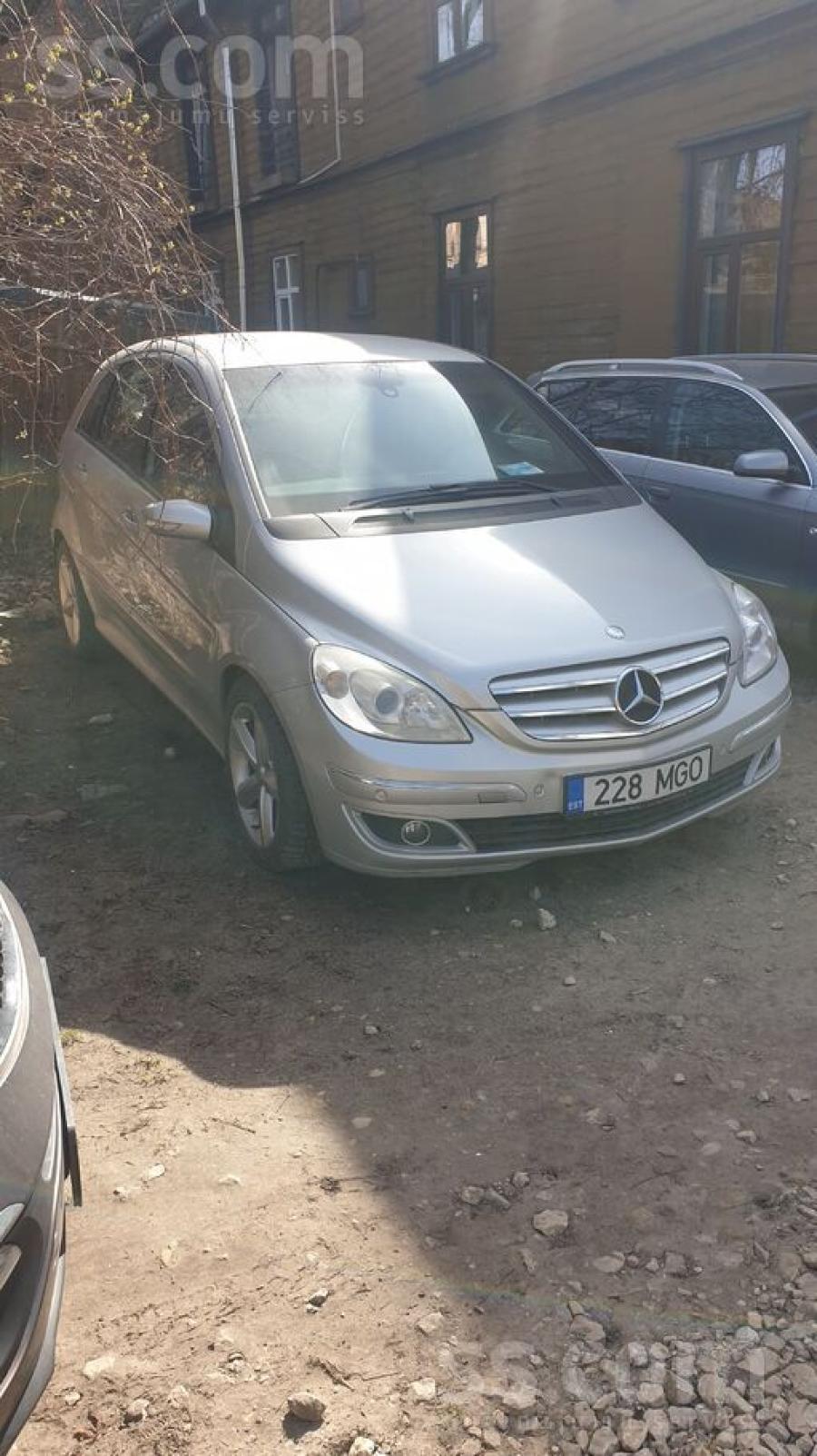 Mercedes-Benz B 200 2006 Rīga, ar dzinēja tilpumu 2.00 L un nobraukumu 300 tūkst. km par 800 €, foto 3 vietnē AUTOMOTO.COM.LV