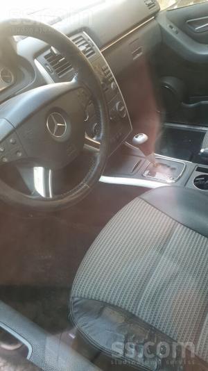 Mercedes-Benz B 200 2006 Rīga, ar dzinēja tilpumu 2.00 L un nobraukumu 300 tūkst. km par 800 €, foto 5 vietnē AUTOMOTO.COM.LV
