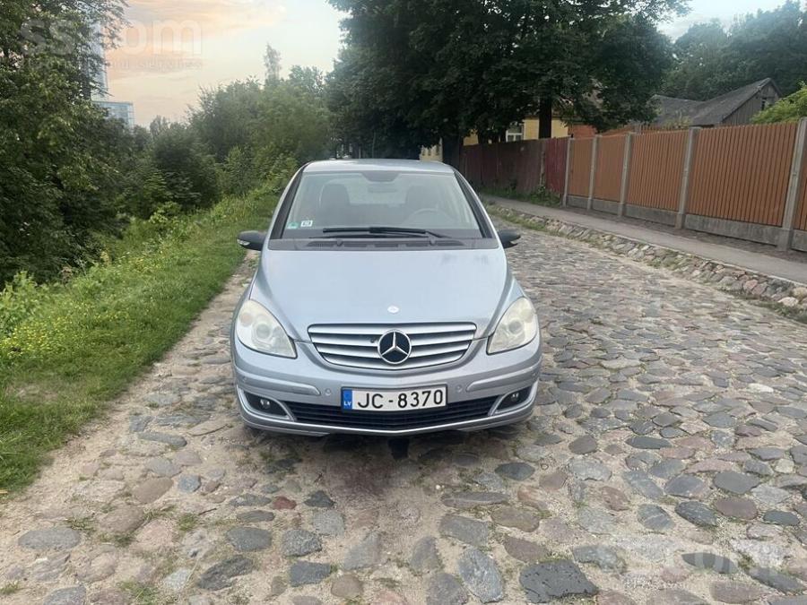Mercedes-Benz B 200 2006 Rīga, ar dzinēja tilpumu 2.00 L un nobraukumu 383 tūkst. km par 1999 €, foto 5 vietnē AUTOMOTO.COM.LV