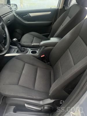 Mercedes-Benz B 200 2006 Rīga, ar dzinēja tilpumu 2.00 L un nobraukumu 383 tūkst. km par 1999 €, foto 12 vietnē AUTOMOTO.COM.LV