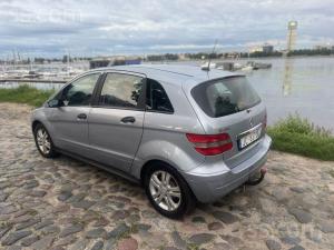 Mercedes-Benz B 200 2006 Rīga, ar dzinēja tilpumu 2.00 L un nobraukumu 383 tūkst. km par 1999 €, foto 14 vietnē AUTOMOTO.COM.LV
