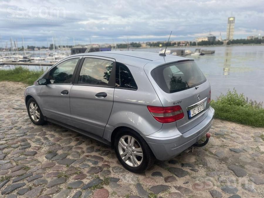 Mercedes-Benz B 200 2006 Rīga, ar dzinēja tilpumu 2.00 L un nobraukumu 383 tūkst. km par 1999 €, foto 14 vietnē AUTOMOTO.COM.LV