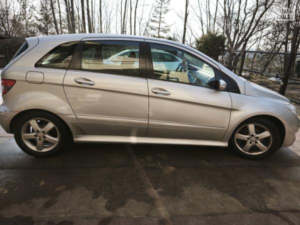 Mercedes-Benz B 200 2006 in Vilnius, with an engine capacity of 2.00 L and mileage of 175 thousand km for 2300 €, photo 1 on AUTOMOTO.COM.LV