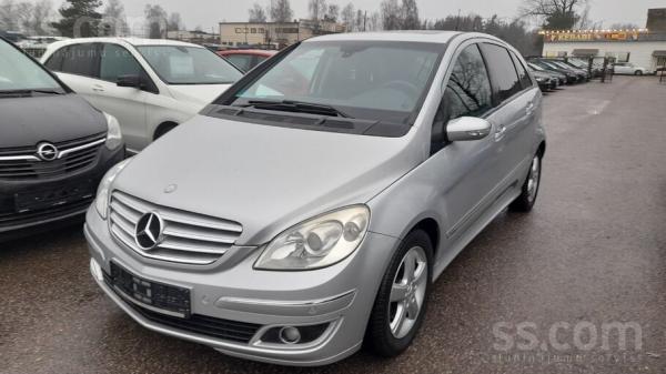 Mercedes-Benz B 200 2006 Rīga, ar dzinēja tilpumu 2.00 L un nobraukumu 200 tūkst. km par 4600 €, foto 3 vietnē AUTOMOTO.COM.LV