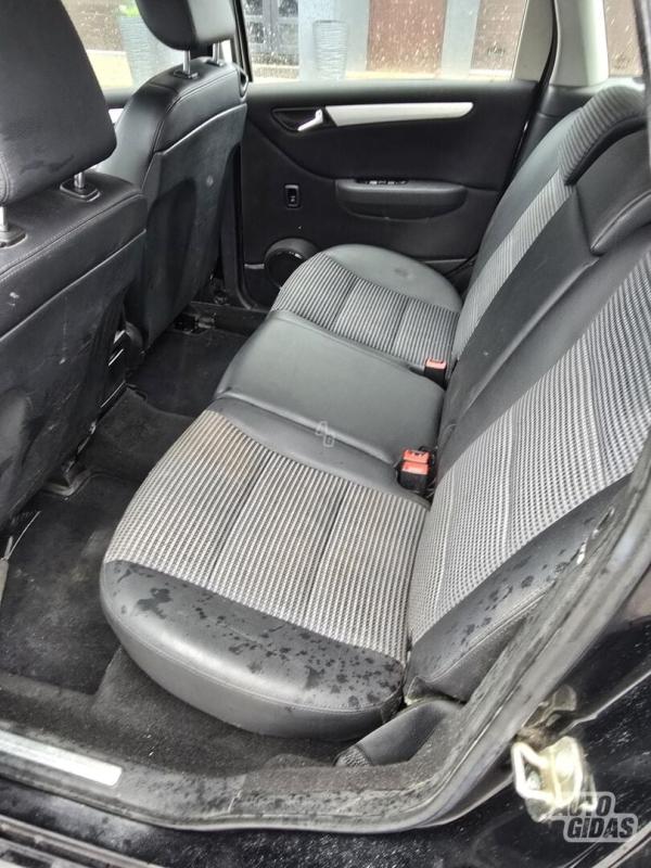 Mercedes-Benz B 200 2006 Viļņa vietnē Mercedes-Benz B 200 2006 Viļņa, ar dzinēja tilpumu 2.00 L un nobraukumu 270 tūkst. km par 850 €, foto 7 vietnē AUTOMOTO.COM.LV