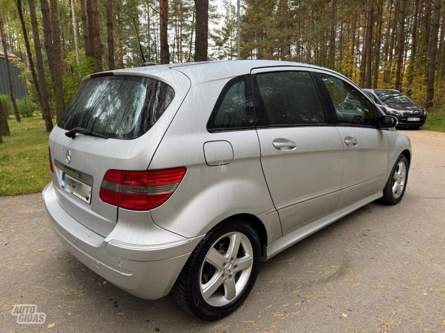 Mercedes-Benz B 200 2006 Viļņa, ar dzinēja tilpumu 2.00 L un nobraukumu 270 tūkst. km par 1849 €, foto 5 vietnē AUTOMOTO.COM.LV