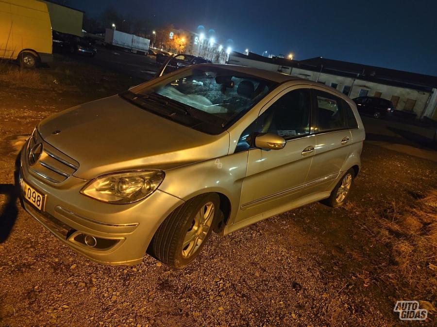 Mercedes-Benz B 200 2007 Viļņa, ar dzinēja tilpumu 2.00 L un nobraukumu 323 tūkst. km par 730 €, foto 1 vietnē AUTOMOTO.COM.LV