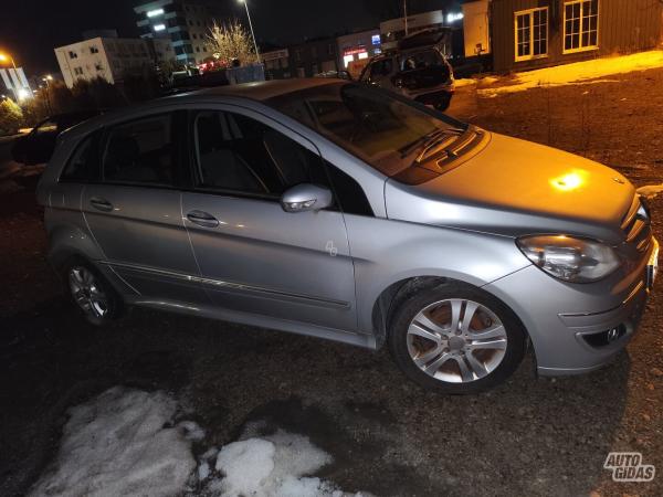Mercedes-Benz B 200 2007 Viļņa, ar dzinēja tilpumu 2.00 L un nobraukumu 323 tūkst. km par 630 €, foto 1 vietnē AUTOMOTO.COM.LV