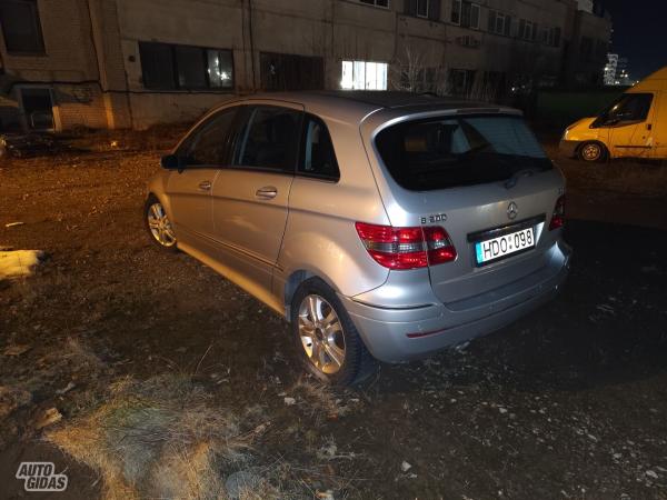 Mercedes-Benz B 200 2007 Viļņa, ar dzinēja tilpumu 2.00 L un nobraukumu 323 tūkst. km par 630 €, foto 3 vietnē AUTOMOTO.COM.LV