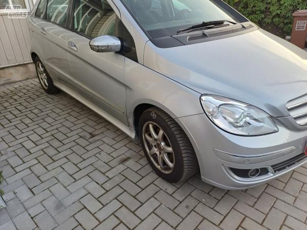 Mercedes-Benz B 200 2007 Marijampole, ar dzinēja tilpumu 2.00 L un nobraukumu 246 tūkst. km par 950 €, foto 3 vietnē AUTOMOTO.COM.LV