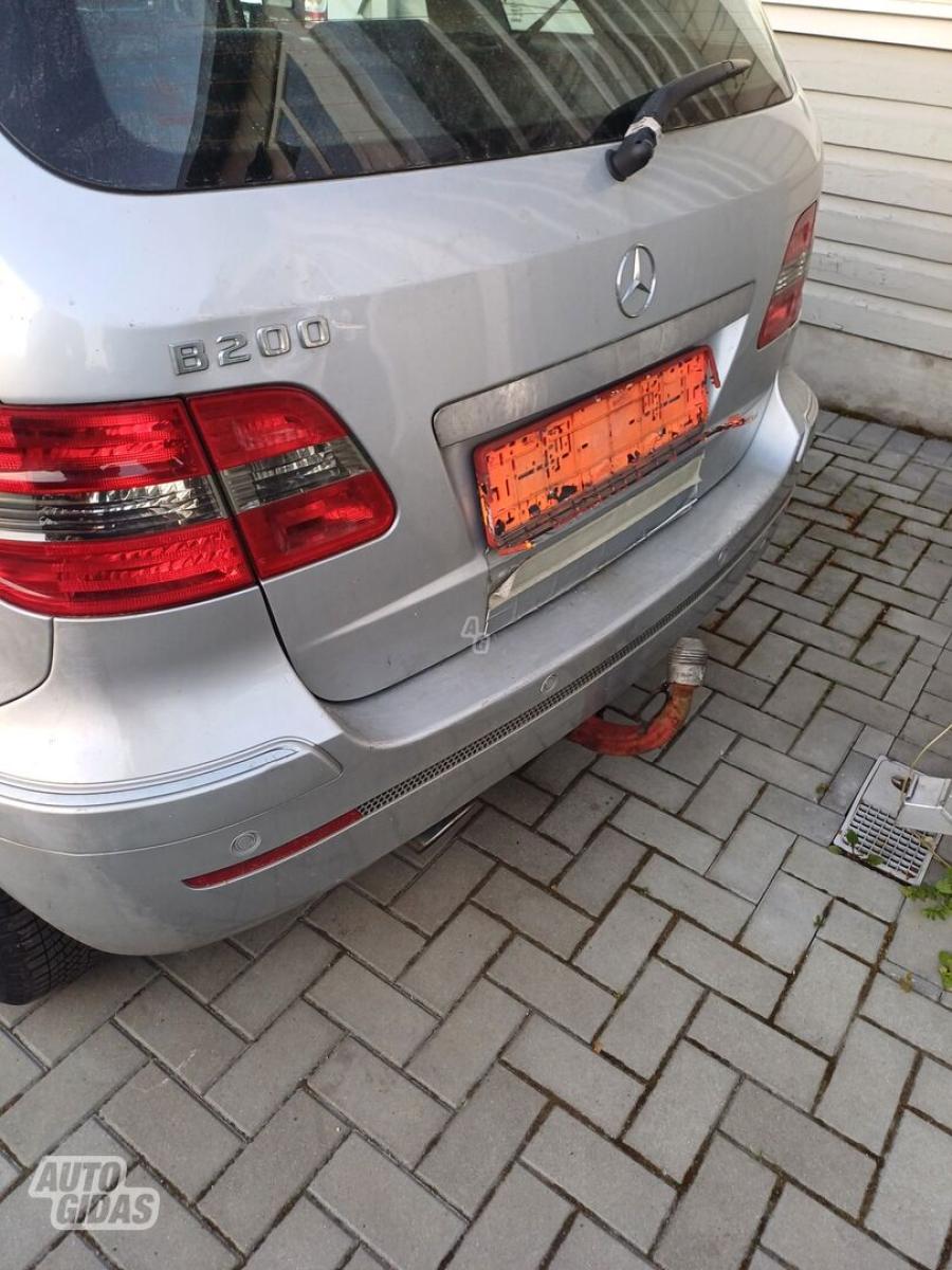 Mercedes-Benz B 200 2007 Marijampole, ar dzinēja tilpumu 2.00 L un nobraukumu 246 tūkst. km par 950 €, foto 9 vietnē AUTOMOTO.COM.LV
